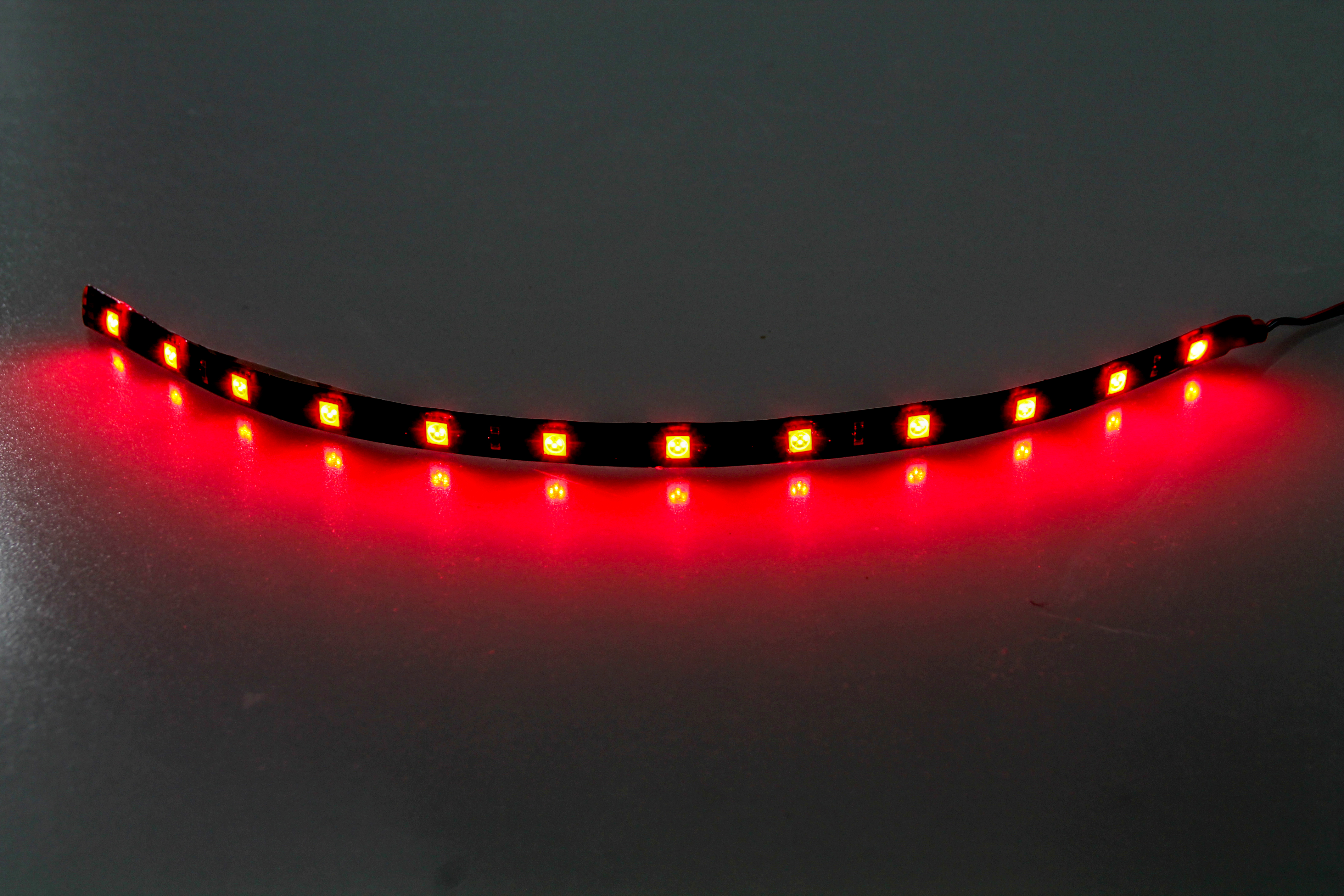 LED Strip 30cm Rot- Tagfahrlicht, Unterbodenbeleuchtung
